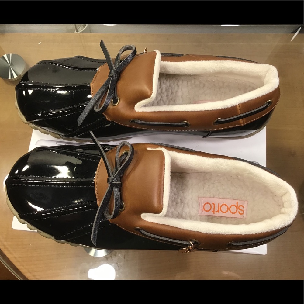 Women’s Sporto Pamela Duck Toe Loafer. - Gem